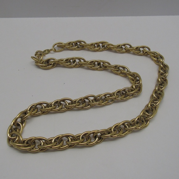 Trifari | Jewelry | Vintage Trifari Chunky Rope Chain Necklace | Poshmark